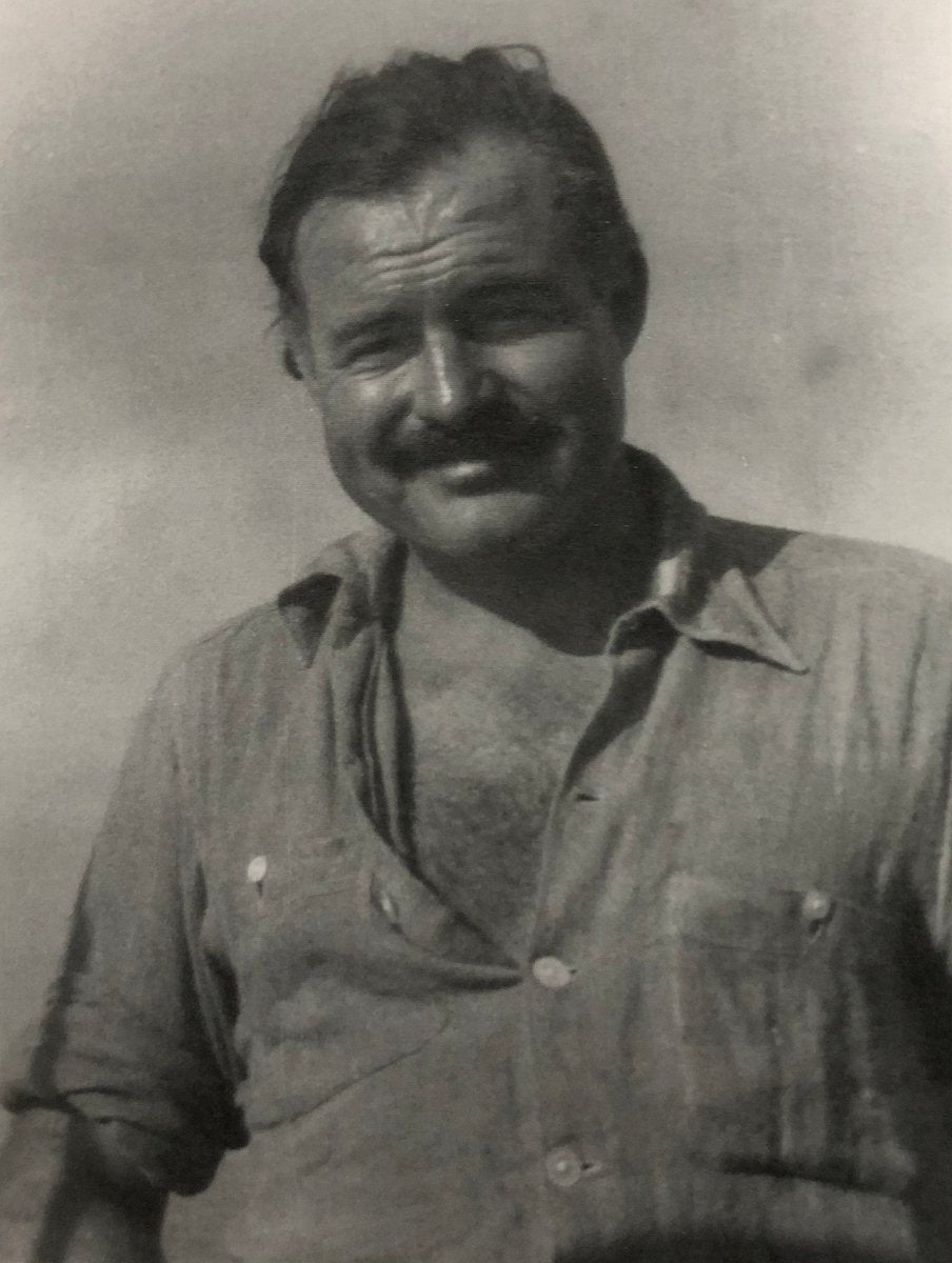 Ernest Hemingway (Portrait of the Man) print in colors - FineArt Vendor