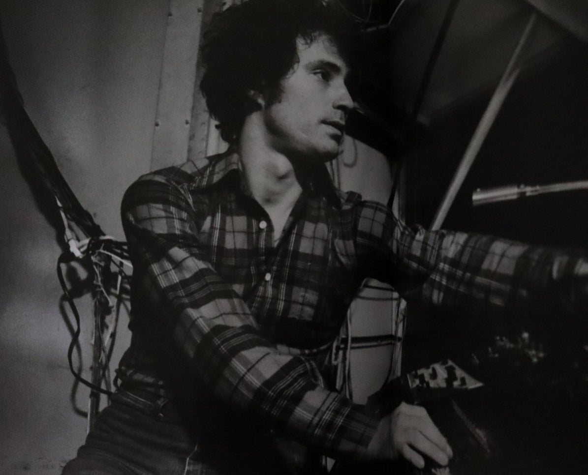 Ian Playing with the Lights, Studio 54, Print in Colors - FineArt Vendor